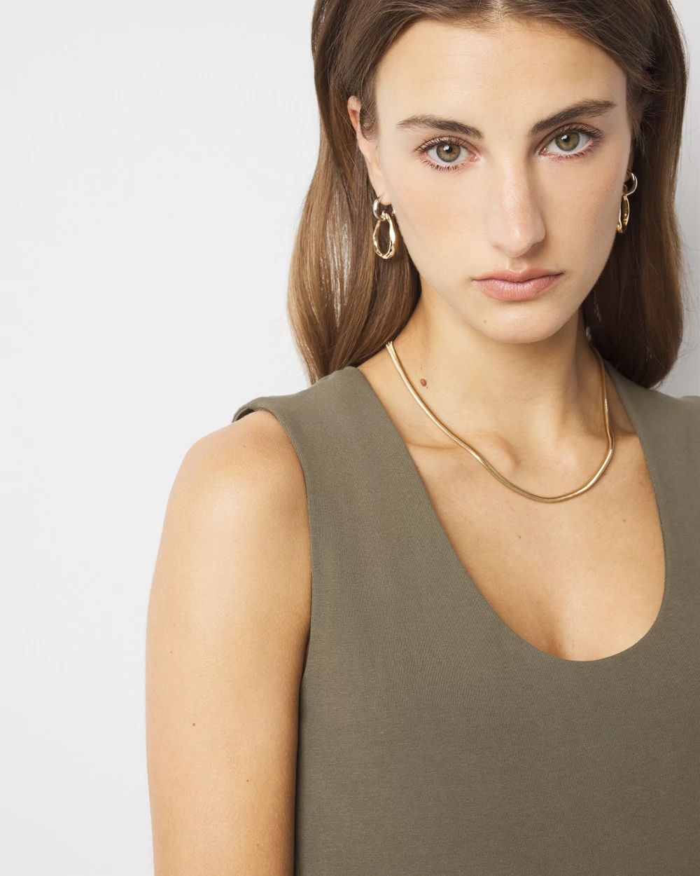 WHBMFORME™ All Ways Stretch Scoop Neck Shell | White House Black Market