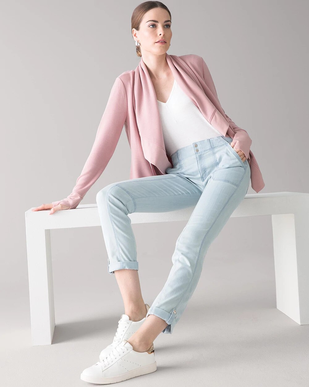 Mid-Rise Pret-a-Pedi Crop Pant | White House Black Market