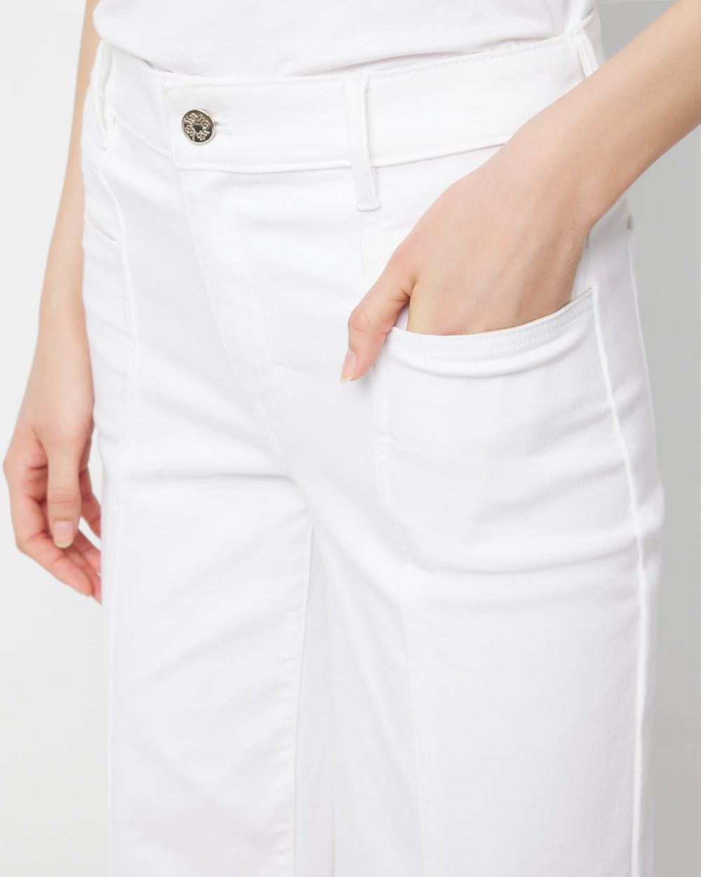 High-Rise Double Pocket Wide-Leg Jean | White House Black Market
